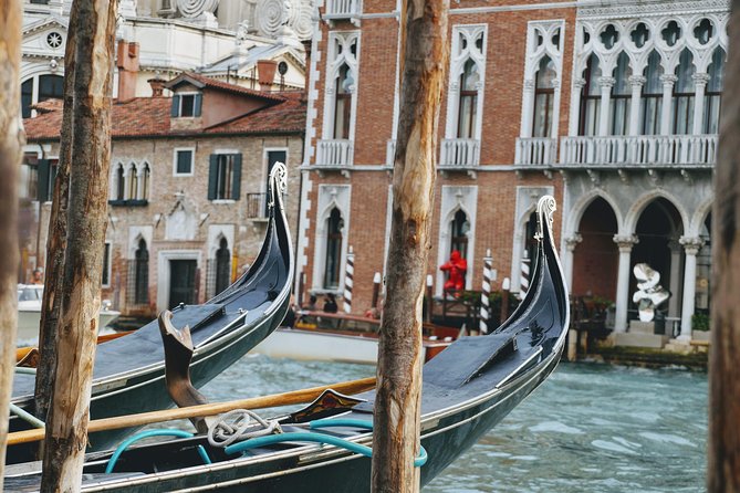 Historic Venice: Exclusive Private Tour with a Local Expert - The Sum Up
