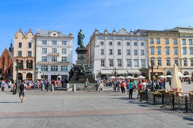 Krakow Airport Transfers : Krakow Airport KRK to Krakow City in Luxury Van - Who Will Love This Service?