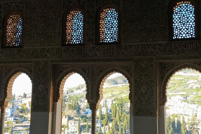Legends of the Alhambra Tour with Tickets Included - Who Is This Tour Best For?