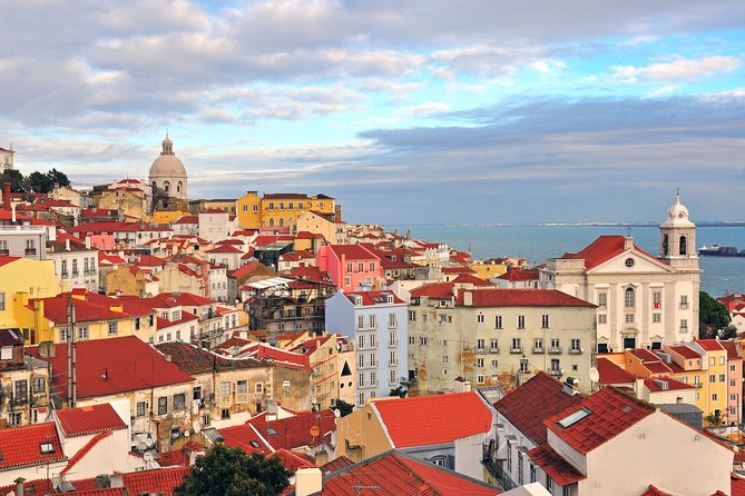 Lisbon Historical Vintage Tour: Typical Lisbon - The Sum Up