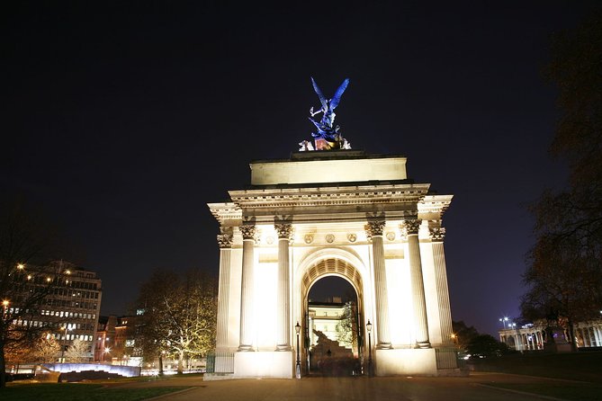 London by Night Bus Tour with Christmas Lights and Live Guide - Practical Tips for Travelers