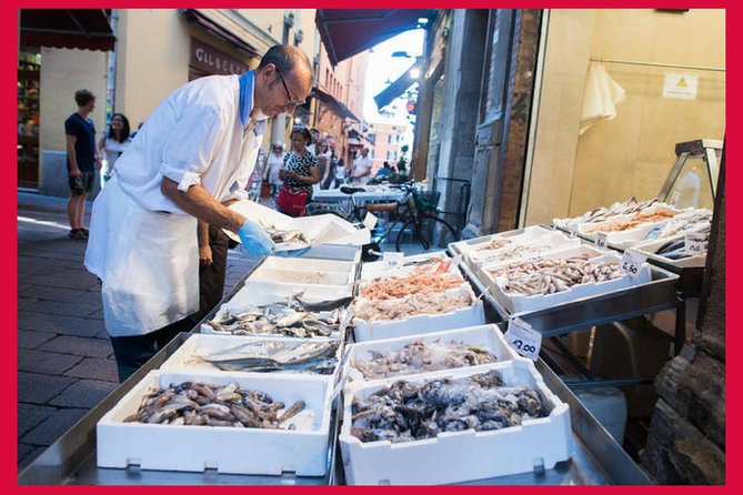Market Tour & Dining at a Local's Home in Venice - FAQ
