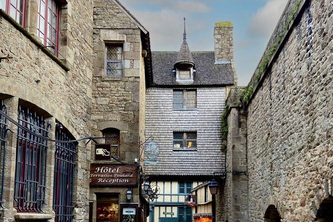 Mont Saint-Michel & Calvados Tasting Tour from Paris or Normandy - FAQ
