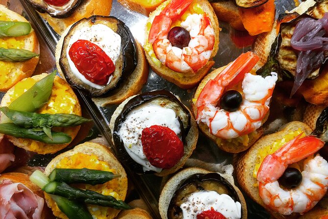 Old Taverns and Rialto Market Food Adventure (for hungry foodies) - FAQs