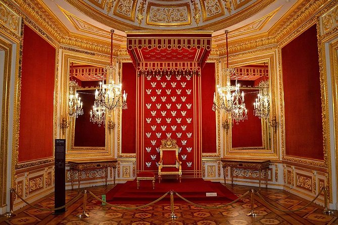 Old Town with Royal Castle + Warsaw Uprising Museum: SMALL GROUP /inc. Pick-up/ - Final Thoughts: Who Should Consider This Tour?