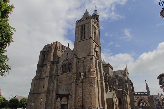 One day stroll in the small towns of character of Ile et Nilaine - FAQ