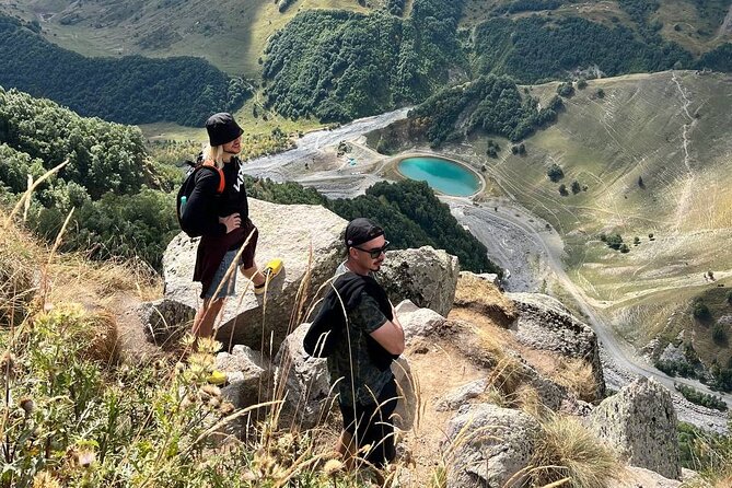 One-day tour to the Magnificent Kazbegi - Authentic Experience and Value