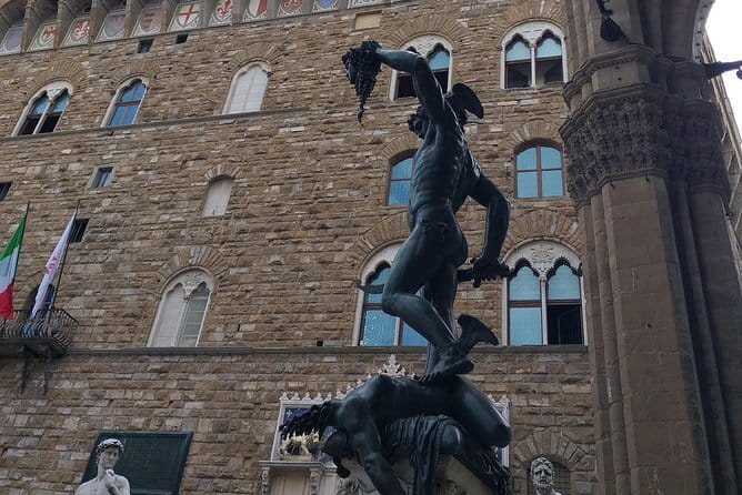 Palazzo Vecchio in Florence - Authentic and Engaging Guides