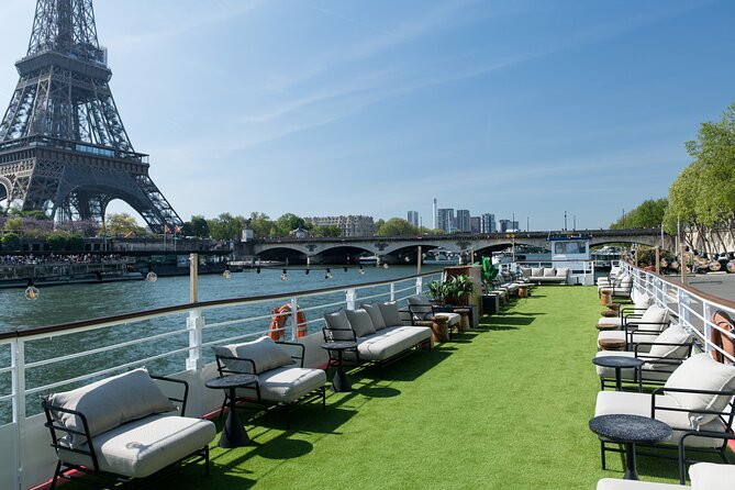 Paris Theo Boat Seine River Italian Trattoria Style Dinner Cruise - The Authenticity and Overall Value