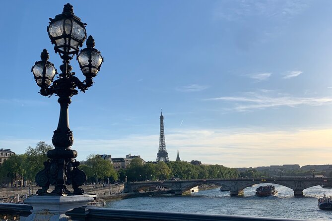 Paris Tour with a Private Driver - The Sum Up