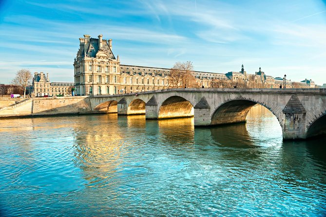 Paris Tour with Lunch at the Eiffel Tower and Seine River Cruise - FAQ