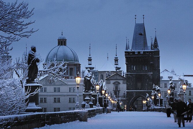 Pedestrian tour of Prague in Spanish - Who Will Love This Tour?