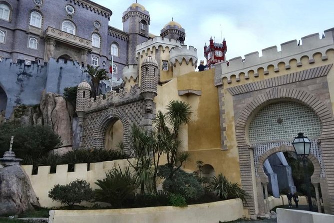 Pena Palace and Regaleira Private Tour All Tickets Included - Who Should Consider This Tour