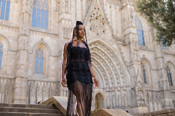 Photography tour in Barcelona with a professional photographer - Additional Considerations