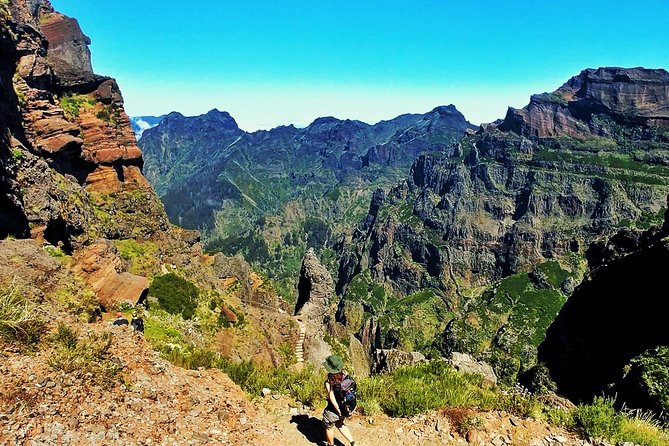 Pico do Areeiro to Pico Ruivo (PR 1) - Hiking Tour in Madeira - FAQs
