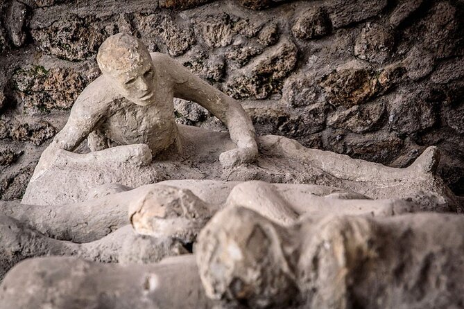 Pompeii at Sunset: the Golden Hour with your Local Archaeologist - The Sum Up