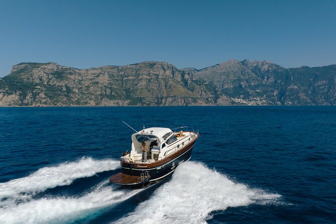 Private Amalfi Coast Tour in a Apreamare 38ft DIAMOND Boat - Who Will Get the Most from This Tour?