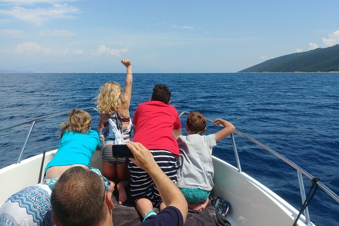 Private Boat tour to the Blue Lagoon & Solta - Swim, Snorkel, Tan and Relax! - The Sum Up