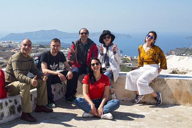 Private Captivating Santorini Highlights Tour inc. tastings - FAQs