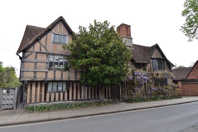 Private Day Tour to Stratford-Upon-Avon - All things Shakespeare - Frequently Asked Questions