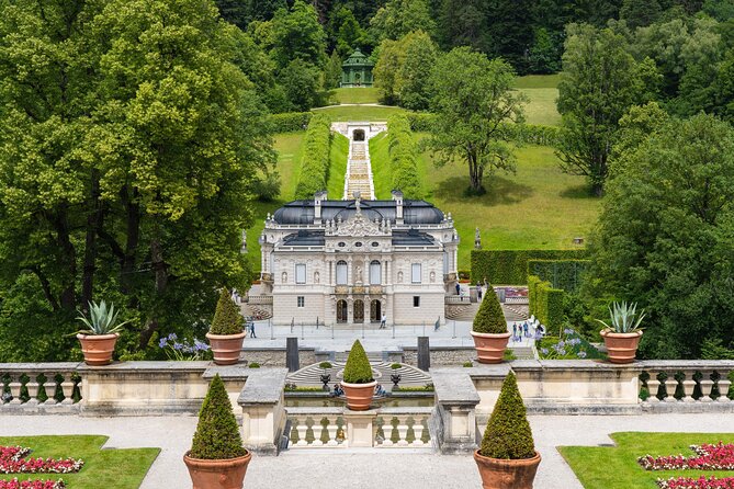 Private Day Trip from Munich to Neuschwanstein and Linderhof - FAQ