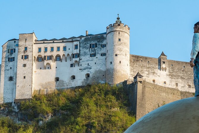 Private Full Day Trip to Hallstatt ,Salzburg and Melk from Vienna - FAQ