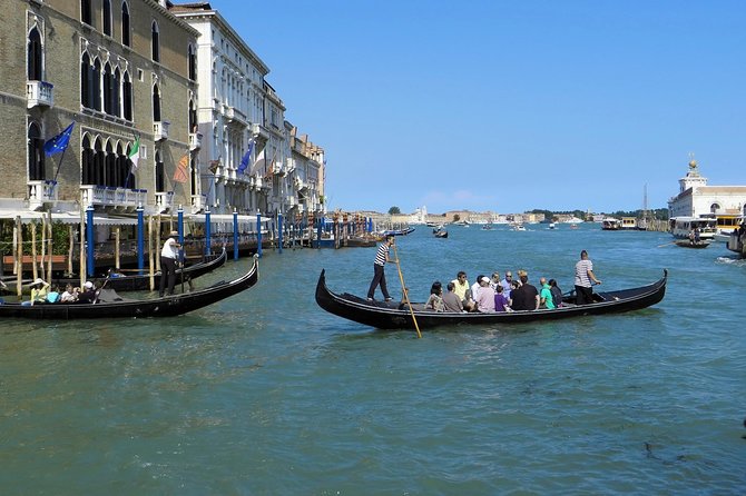 Private Gondola Serenade with Music - Frequently Asked Questions