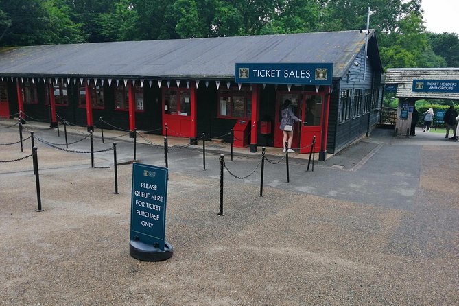 Private Luxury Transportation: London Hotel to Dover with Stopover Leeds Castle - FAQ