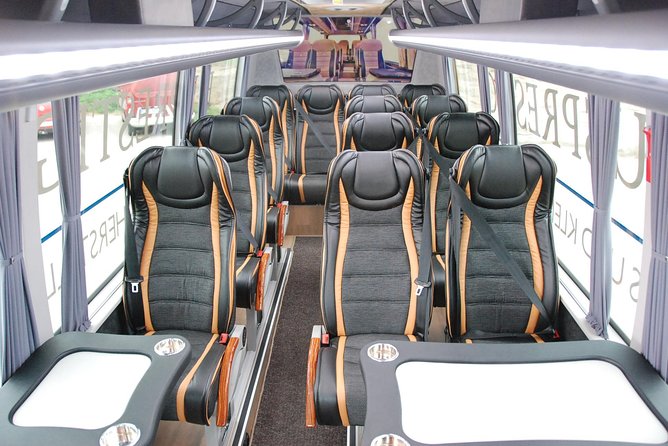 Private Meet & Greet Transfer from El Prat Airport to Barcelona - FAQ