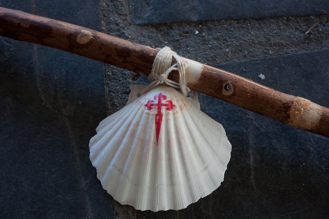 Private Porto Santiago Compostela Tour with Albariño Wine - FAQs