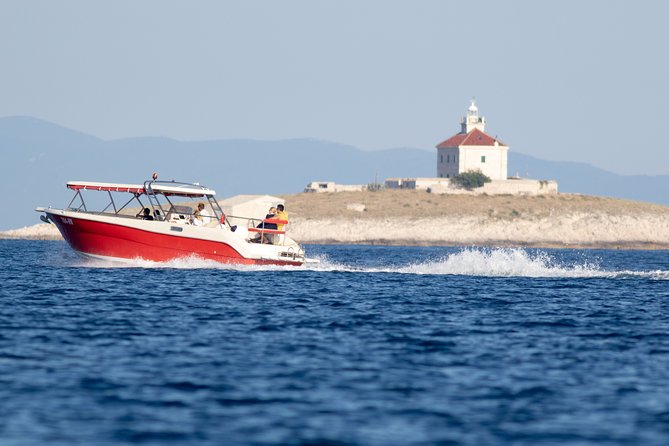 Private Red Rocks and Pakleni Islands beach hopping speedboat tour - The Sum Up