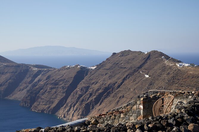 Private Romantic Sunset Dinner with Caldera views in Santorini - Authenticity and Feedback