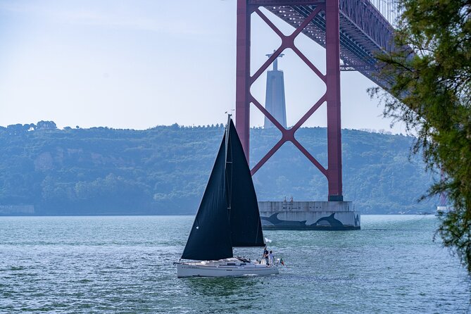 Private sailboat tour in Lisbon - Practical Tips for Travelers