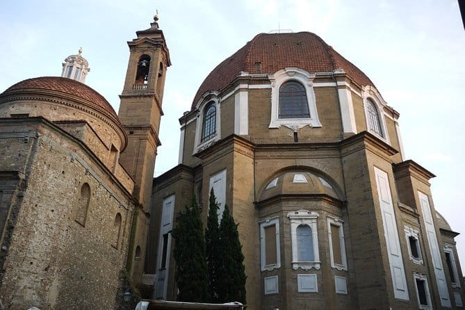 Private tour from Florence to CORTONA & MONTEPULCIANO - FAQs