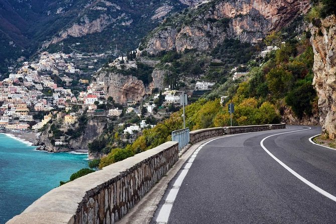 Private Transfer From Positano Hotels to Naples - The Sum Up