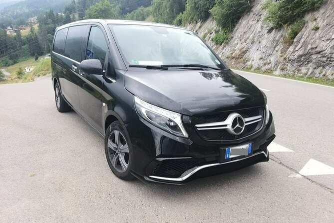 Private Transfer from Rotterdam Port to Amsterdam Airport (AMS) - The Sum Up
