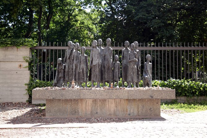 Private Warnemuende Shore Excursion: Third Reich Berlin - FAQs