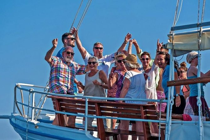 Rent a Traditional Wooden Boat (64 pax) - Price and Value Analysis