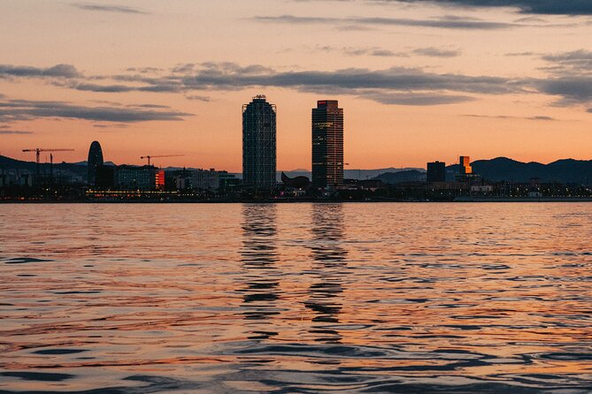 Sailing Cruise in Barcelona led by Young & Local Captain - FAQ