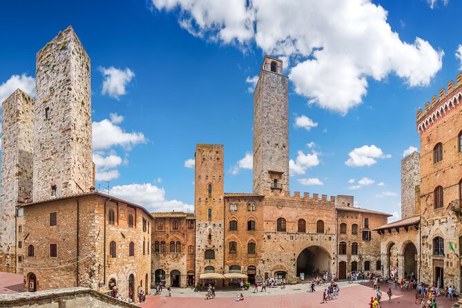 San Gimignano, Chianti and Montalcino Tour through Tuscan wine - The Sum Up