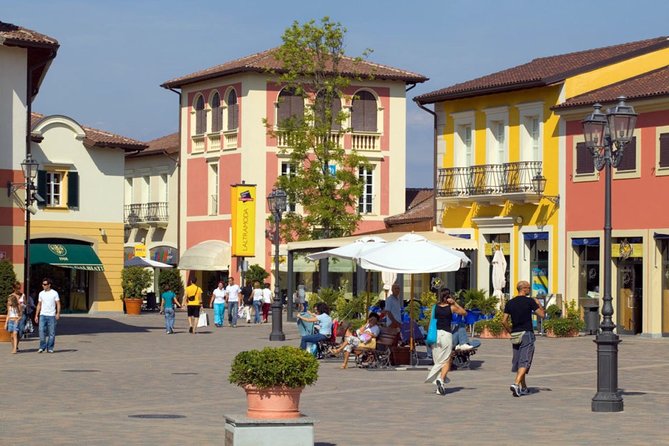 Serravalle outlet, private shopping tour from Milan. - FAQs
