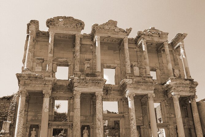 Shore Excursion 1 or 2 Day Private Tour from Kusadasi Port for Ephesus-Pergamon - Summary and Who This Tour Fits Best