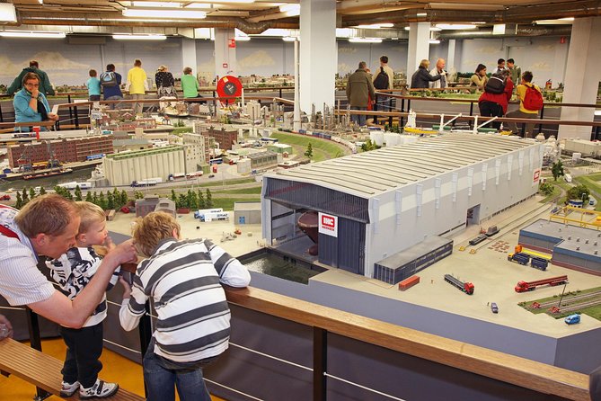 Skip the Line: Entrance Ticket to Miniworld Rotterdam - FAQ