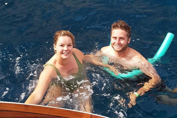 Small group Capri boat tour with transfer from Sorrento - Weighing the Value