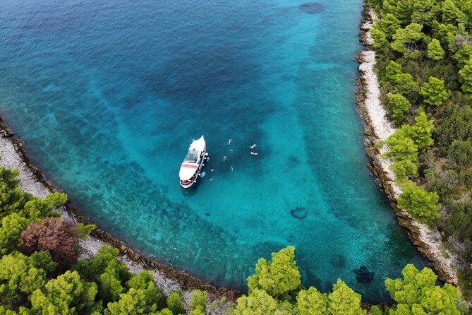 Split private boat tour for a groups up to 42 people - Who is This Tour Best Suited For?