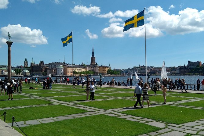 Stockholm: Modern City and Old Town, a Small Group Walking Tour - Authentic Experiences and Honest Reflections