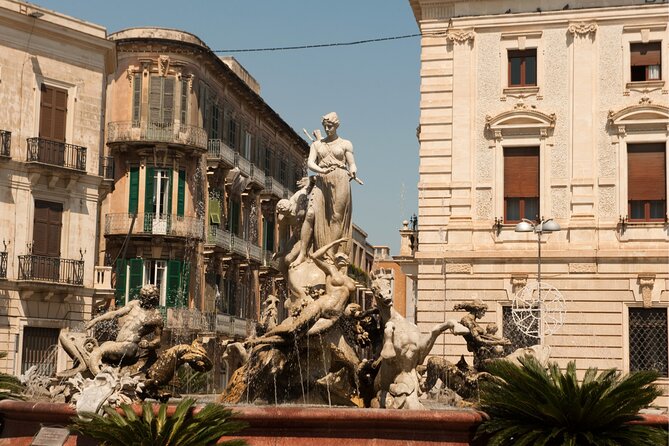 Syracuse Ortigia Scavenger Hunt and Highlights Self-Guided Tour - Suitability: Who Will Love This?