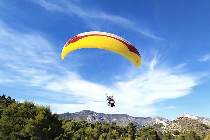 Tandem Paragliding Flight in Alicante and Santa Pola - Who Will Love This Experience?