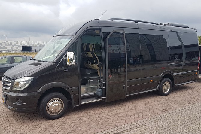 Taxi minibus Transfer Amsterdam Hotel to cruise port Amsterdam - Luggage and Group Size Considerations