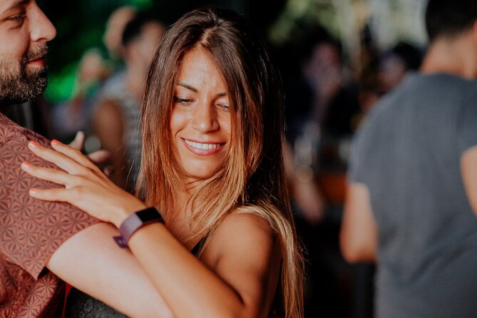 Valencia Salsa Lovers Dance Experience - Who Should Book This Experience?